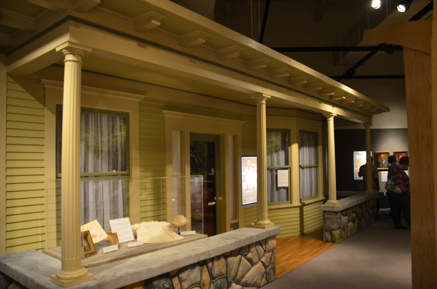 Gerald R. Ford Presidential Library & Museum – Presidential Leadership